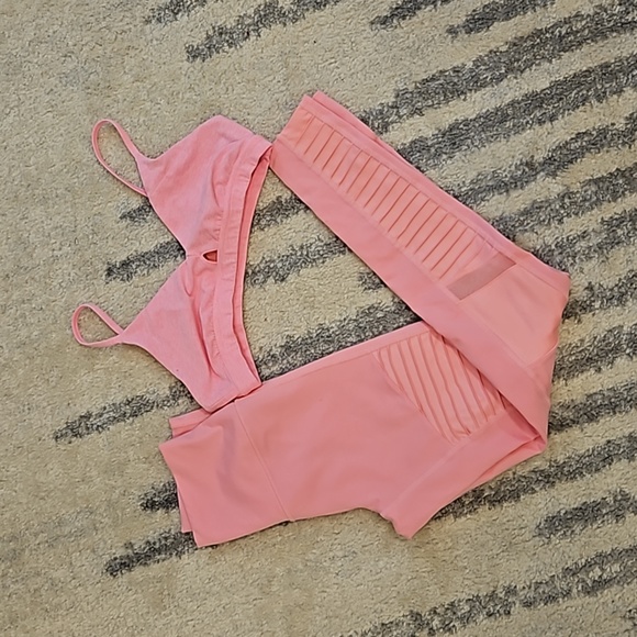 ALO Yoga | Pants & Jumpsuits | Alo Yoga Set Macaron Pink | Poshmark